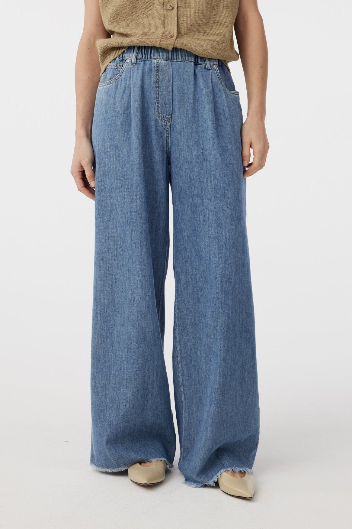 Knit-ted Sun Pants - Blue // soft denim, raw-edge hems | RUM Amsterdam